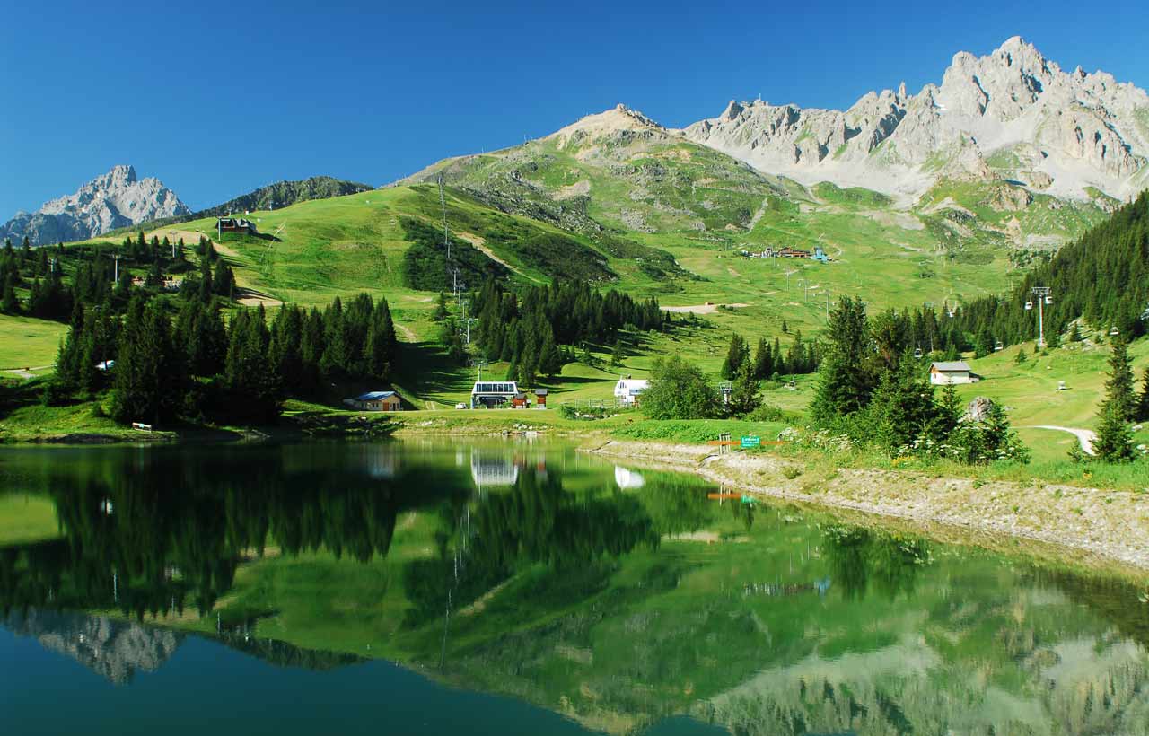 Alpine Lodges - Nos 5 coups de cœur cet été à Courchevel